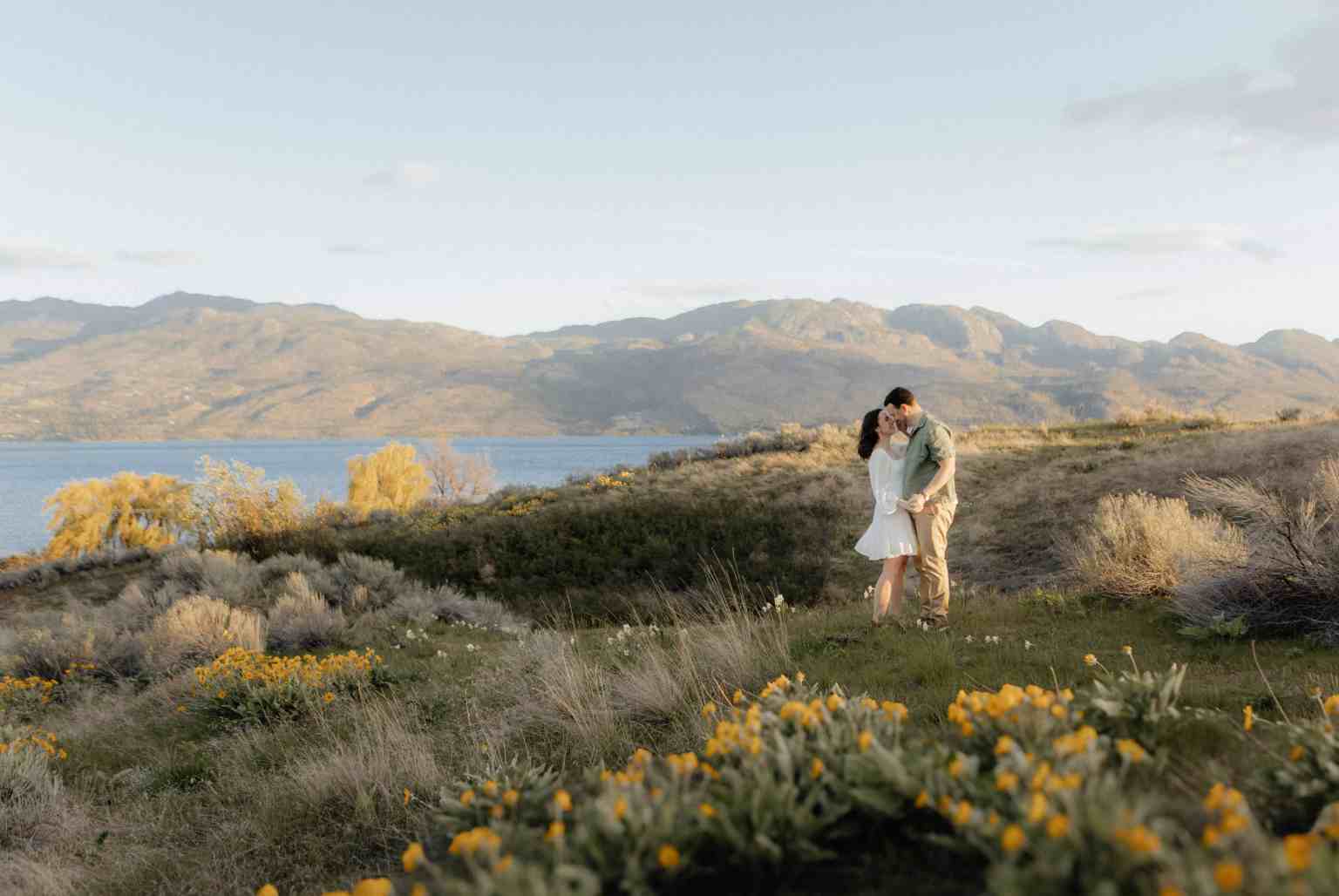 Okanagan Wedding and Lifestyle Photographer